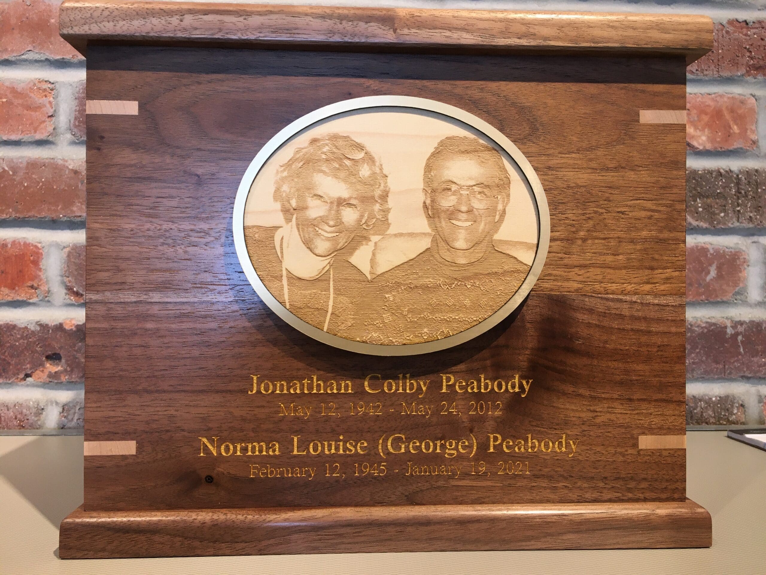 How To Create A Custom Cremation Urn